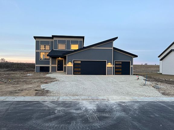 2210 Elk Run Dr SE, Pine Island, MN 55963 | MLS #6633029 | Zillow