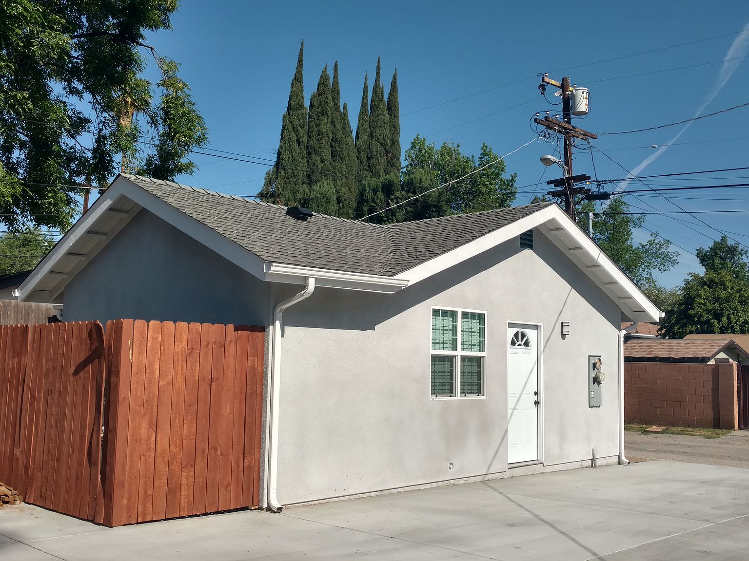 18253 Saticoy St, Reseda, CA 91335 | Zillow