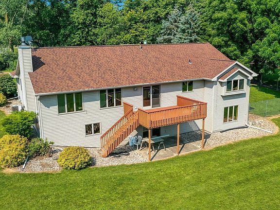 N6502 Twelve Corners Rd, Black Creek, WI 54106 | MLS #50295643 | Zillow