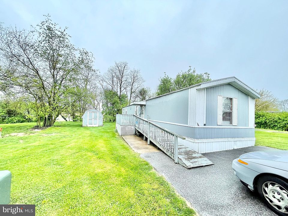 1024 Warm Spring Rd Chambersburg PA | Zillow