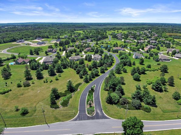 Summit Real Estate - Summit WI Homes For Sale | Zillow
