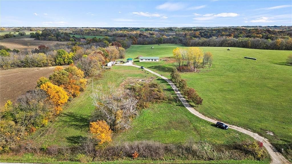B 20955th Hwy, Richmond, MO 64085 | Zillow