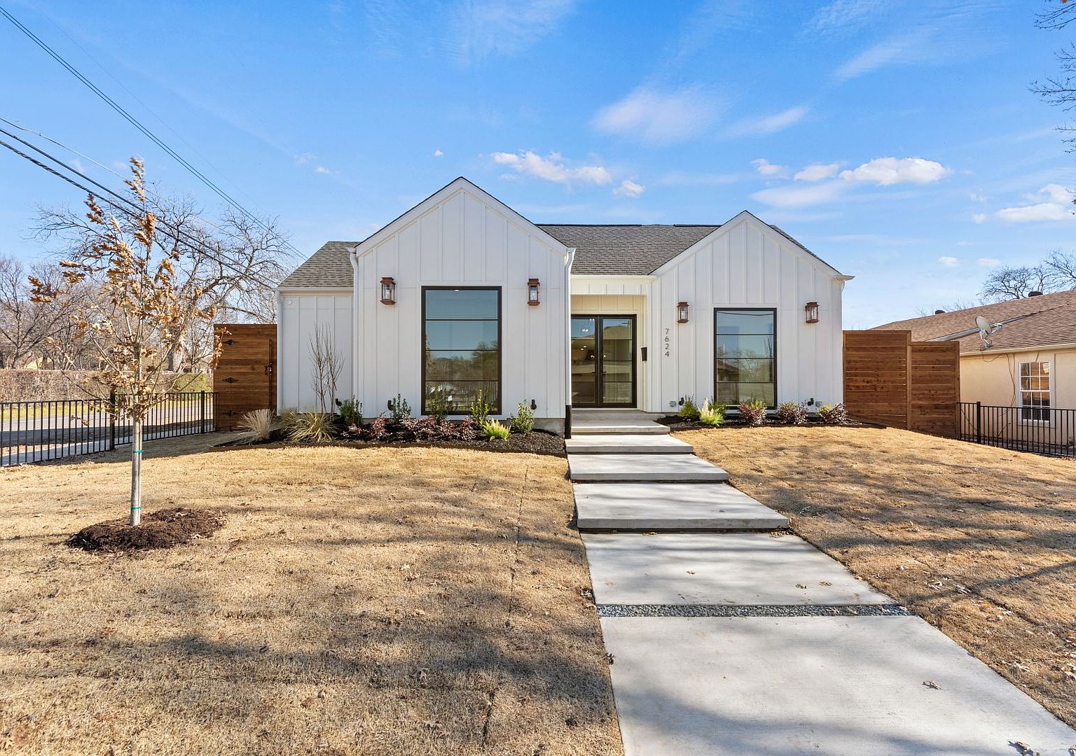 7624 Roper St, Dallas, TX 75209 | Zillow