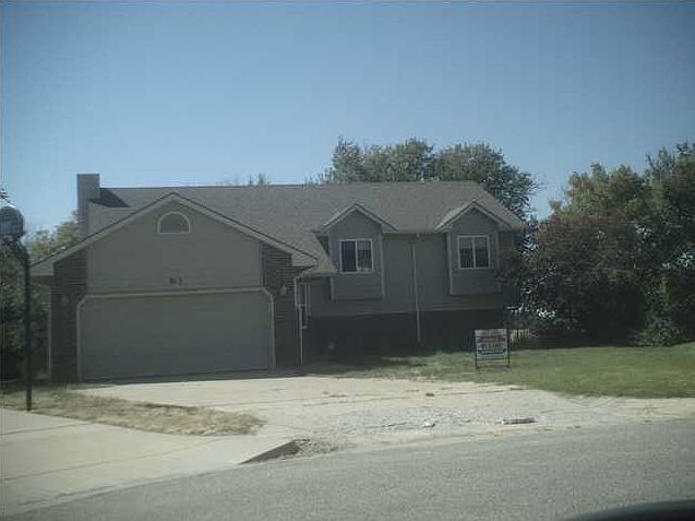 813 Carriage Ct, Maize, KS 67101 | Zillow