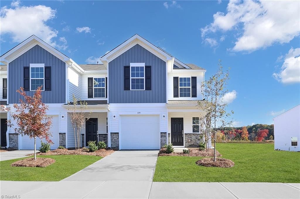 176 Plumtree Ct, King, NC 27021 | Zillow