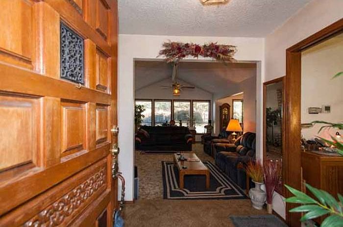 11906 Partlow Rd, Oregon City, OR 97045 | Zillow