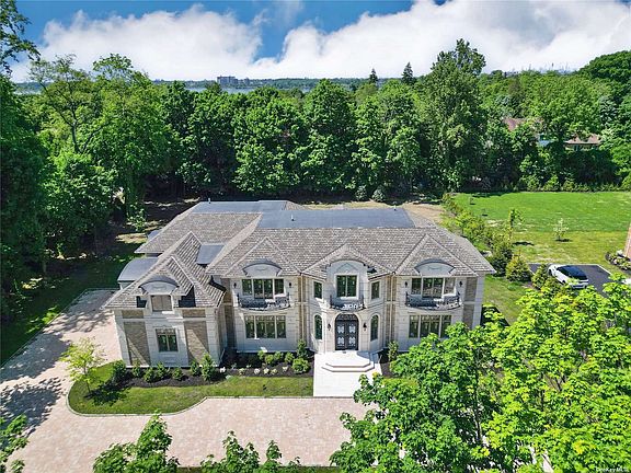 2 Briar Lane, Great Neck, NY 11024 | MLS #3554554 | Zillow