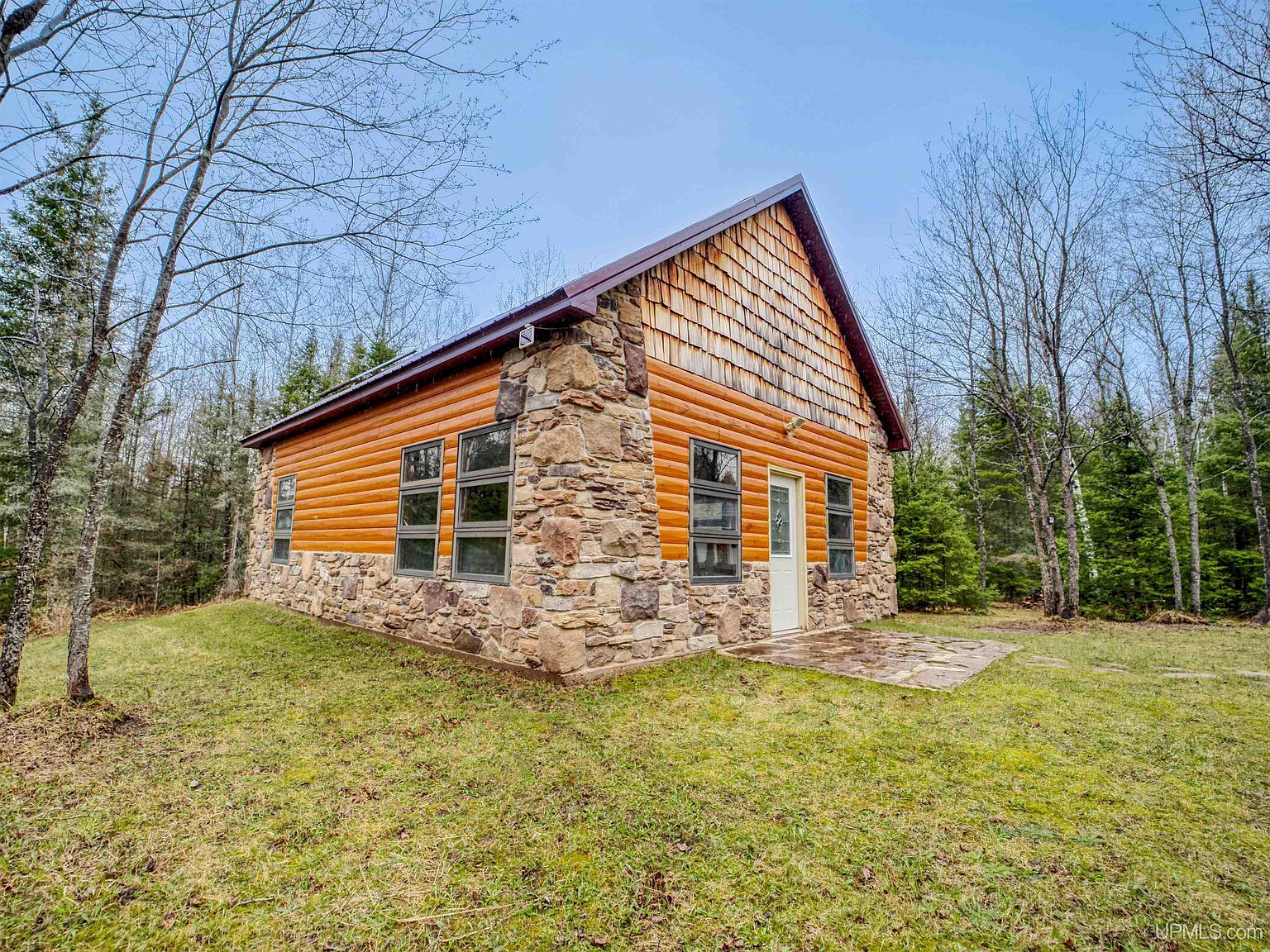 N14215 Us Highway 41, Daggett, MI 49821 | Zillow