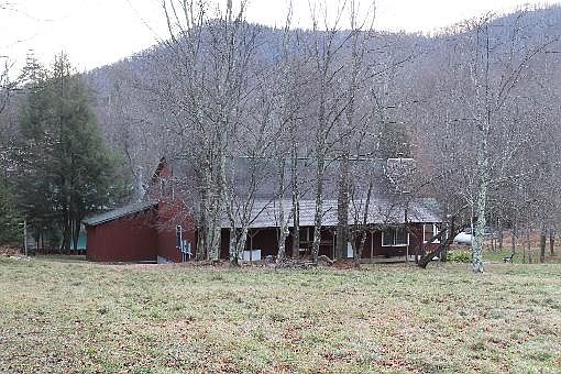 136 Hc 68, Bowden, WV 26254 | Zillow