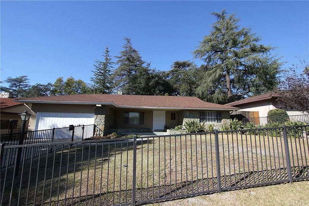 2725 Scripps Pl, Altadena, CA 91001 | Zillow
