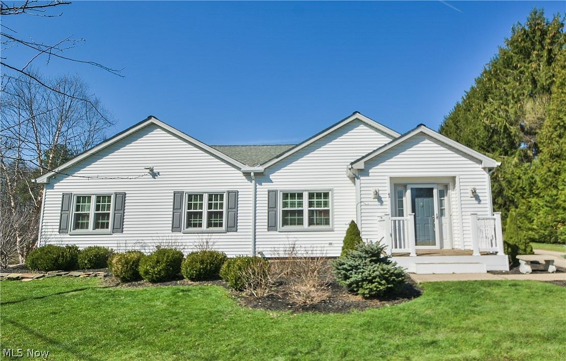 304 Stokes Ln, Hudson, OH 44236 | Zillow