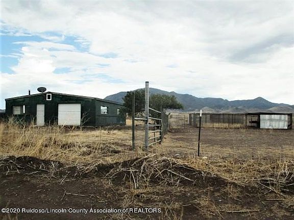 210 Jose Vega Loop, Carrizozo, NM 88301 | Zillow