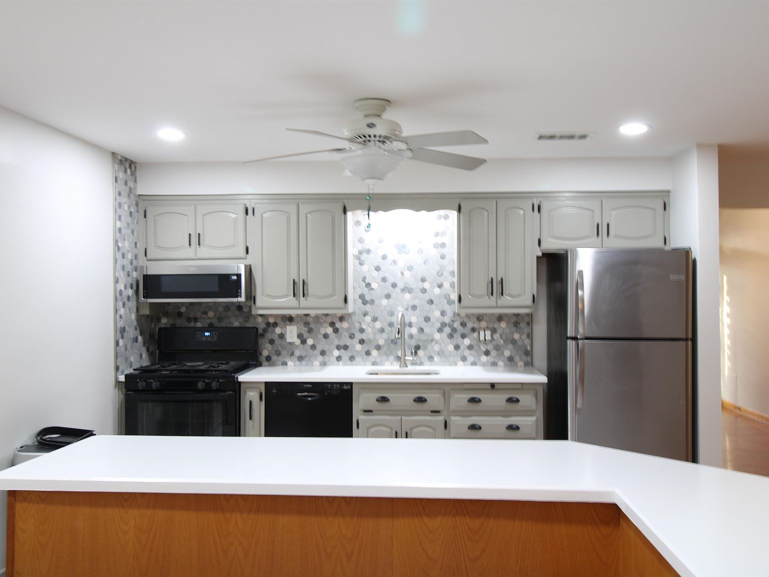 693 Minnie Pl #1, Secaucus, NJ 07094 | Zillow