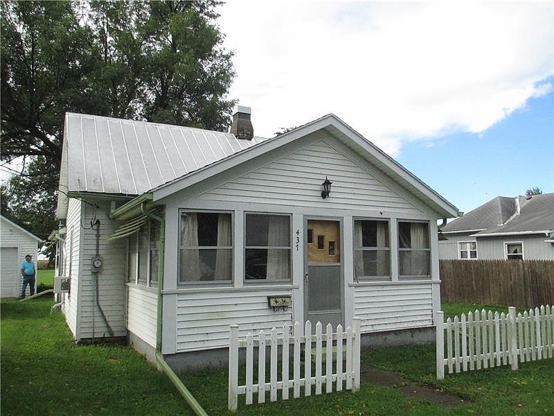437 E Farmer St, Little York, IL 61453 | Zillow