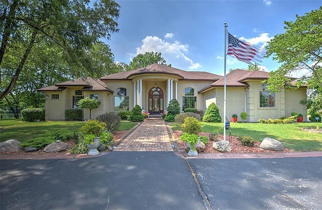 5720 Timber Lake Rd, Decatur, IL 62521 | Zillow