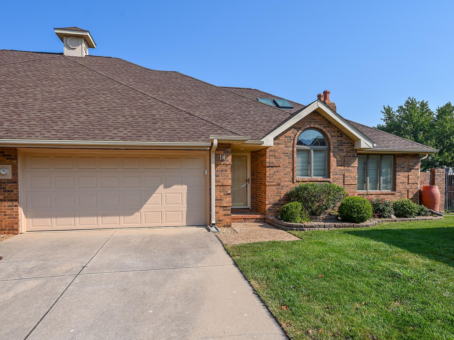 3141 E Mimosa Unit E, Springfield, MO 65804 | Zillow