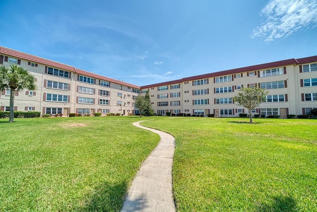 9950 62nd Ter N APT 108, Saint Petersburg, FL 33708 | MLS #U8198399 ...