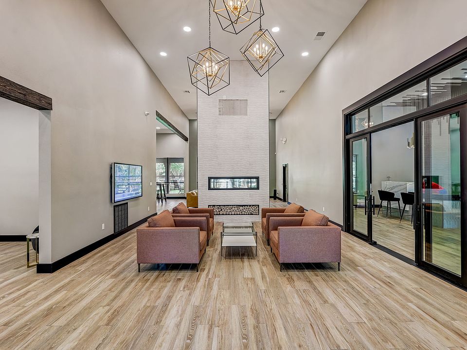 Ventana Oaks Apartments - 9301 Spectrum Dr Austin TX | Zillow