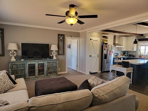 605 8th St, Wellman, TX 79378 | Zillow