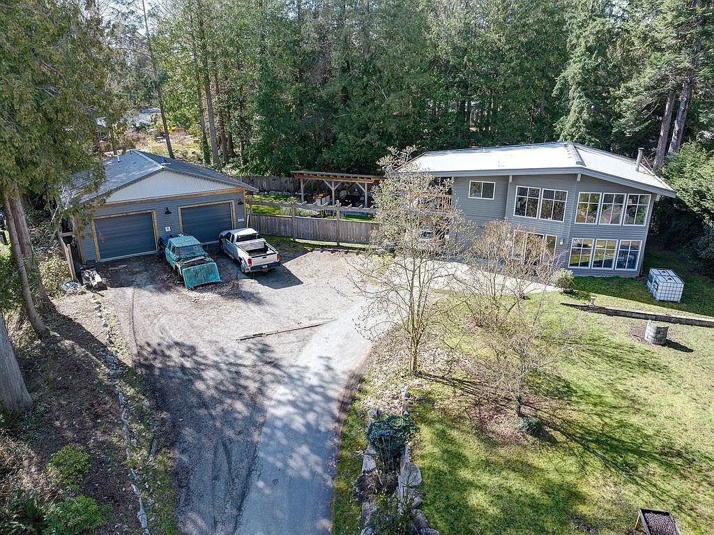 7719 Fawn Rd, Sunshine Coast, BC V7Z 1C4 | MLS #R2860104 | Zillow