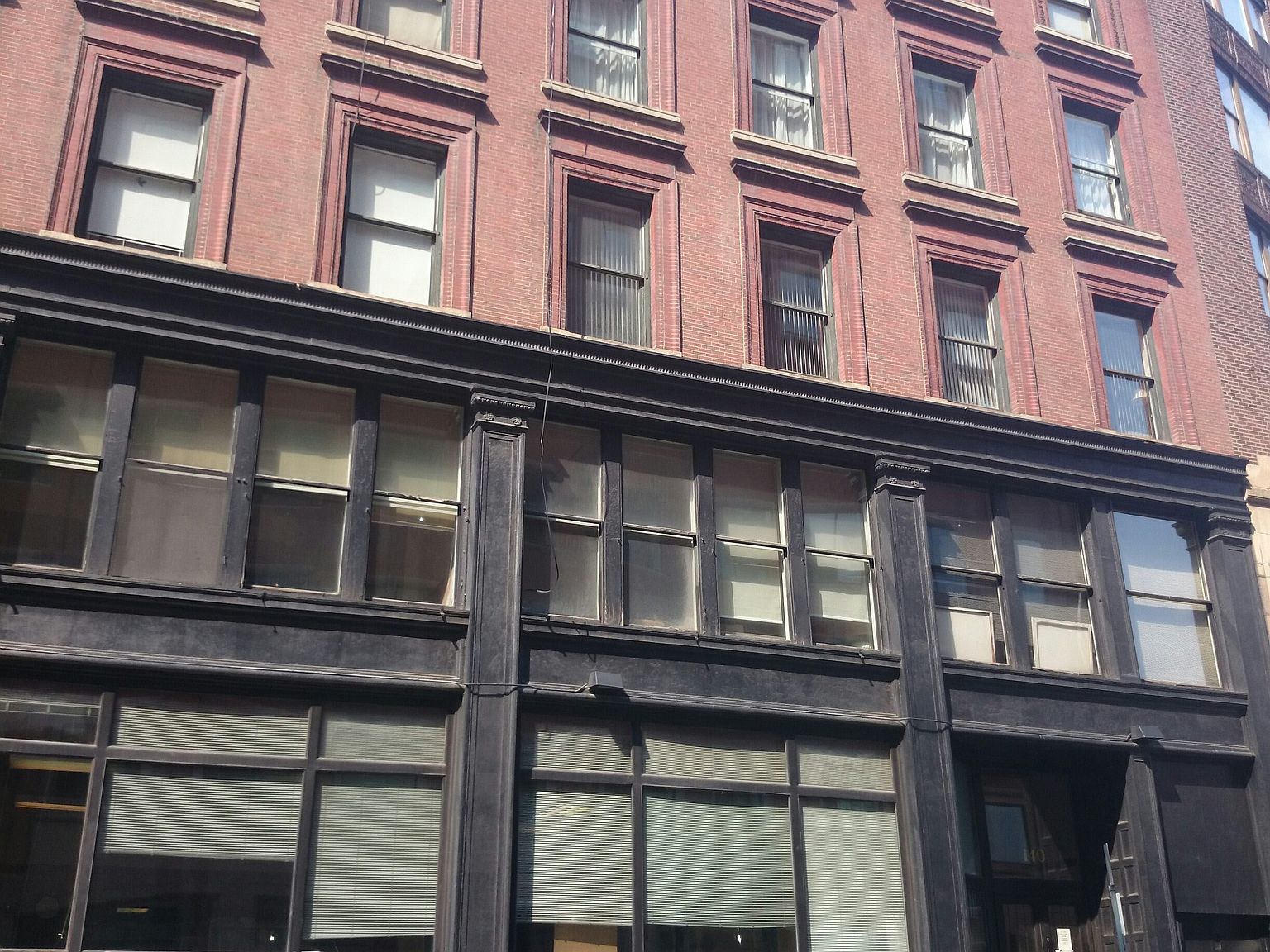 140 Beach St, Boston, MA 02111 | Zillow