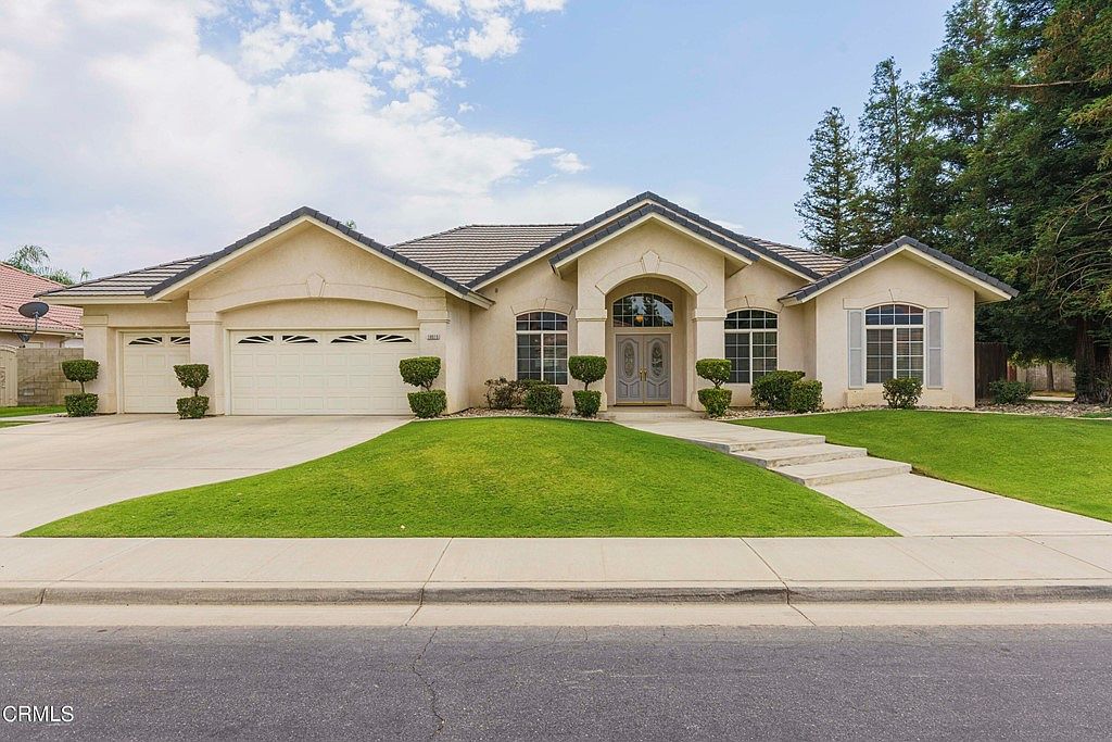 10515 Ascot Crossing St, Bakersfield, CA 93311 | Zillow