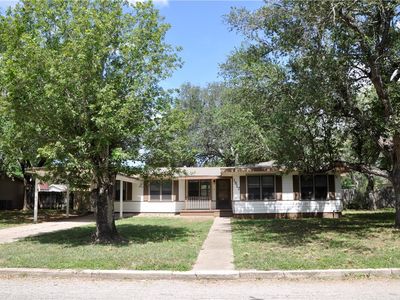 1817 Agarito Ave, Alice, TX 78332 | MLS #406818 | Zillow