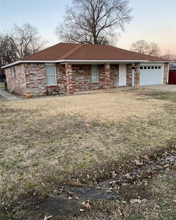 106 Adirondack Loop, Roland, OK 74954 | Zillow