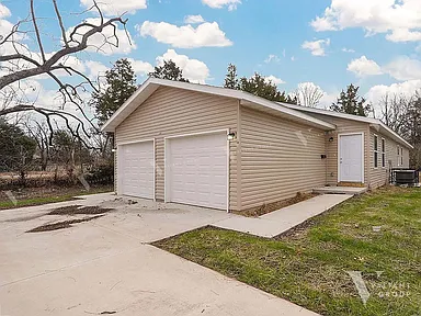 1602 W Scott St - 1602 W Scott St Springfield MO | Zillow