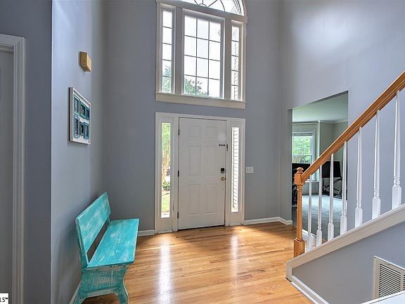 9 Sea Oats Inlt, Mauldin, SC 29662 | MLS #1502755 | Zillow