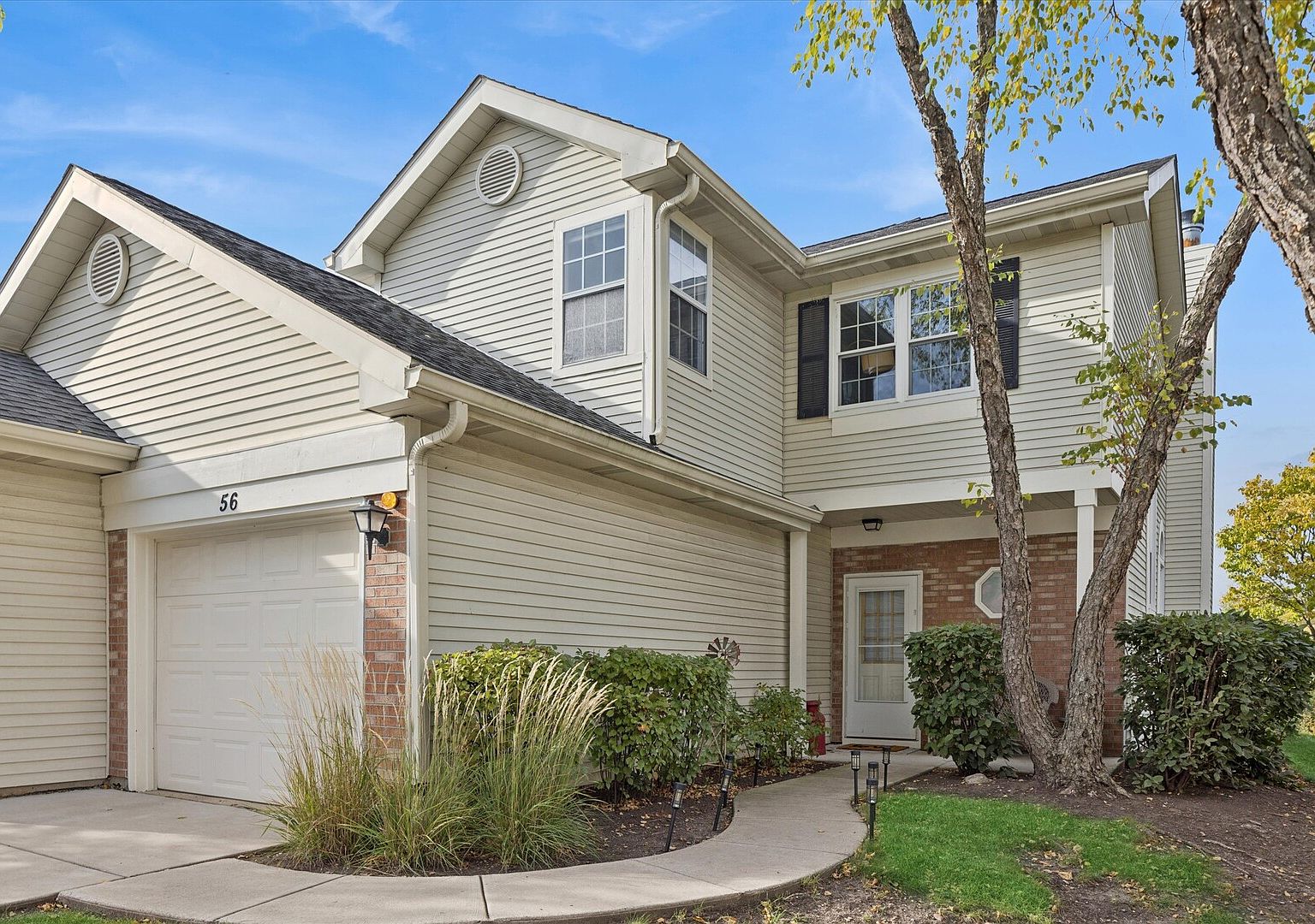 56 N Golfview Ct, Glendale Heights, IL 60139 | Zillow