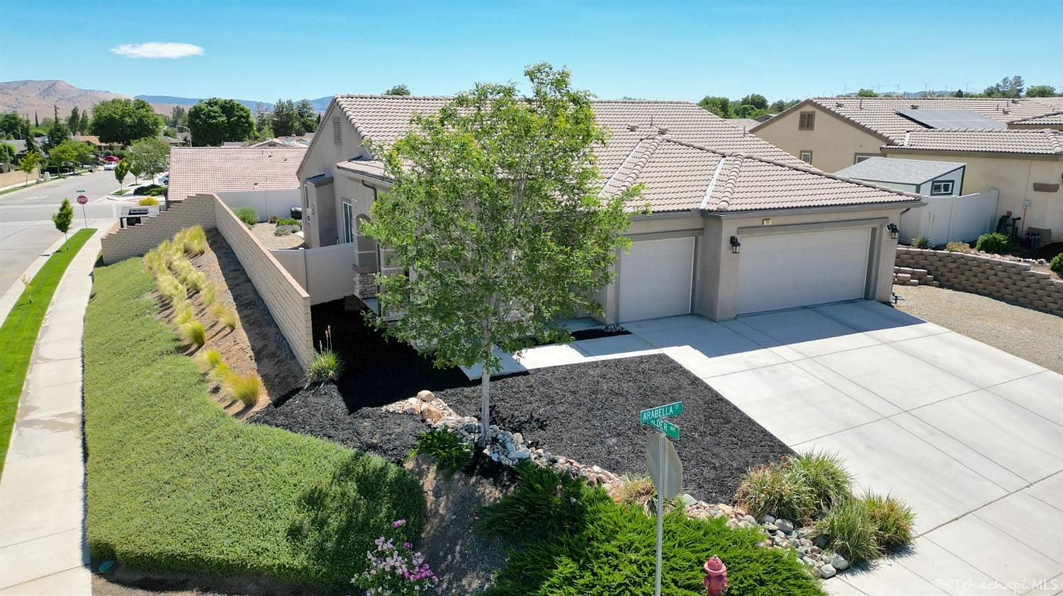 1301 Arabella Ct, Tehachapi, CA 93561 | Zillow