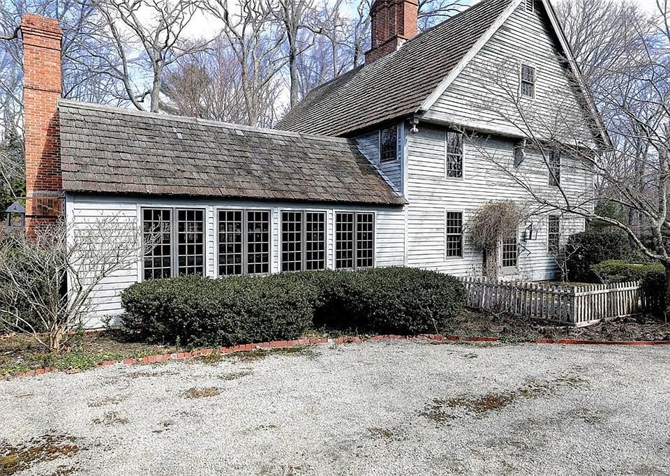 399 Bungy Rd, Scituate, RI 02857 | Zillow