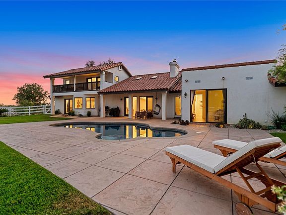33565 Pauba Rd, Temecula, CA 92592 | Zillow