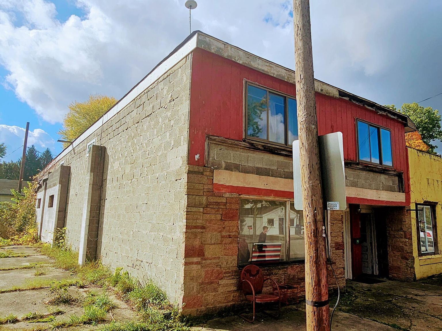 10651 W Saint Charles Rd, Sumner, MI 48889 | MLS #23142576 | Zillow