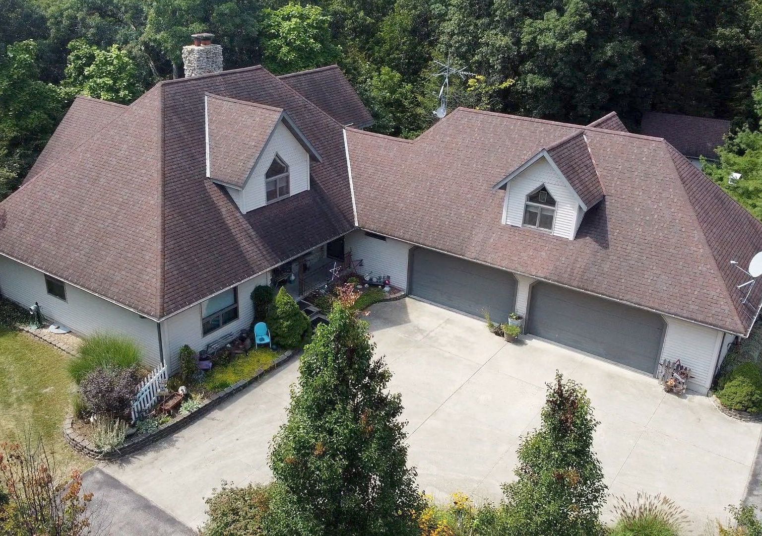 365 S Bennett Rd, Verona, IL 60479 | Zillow