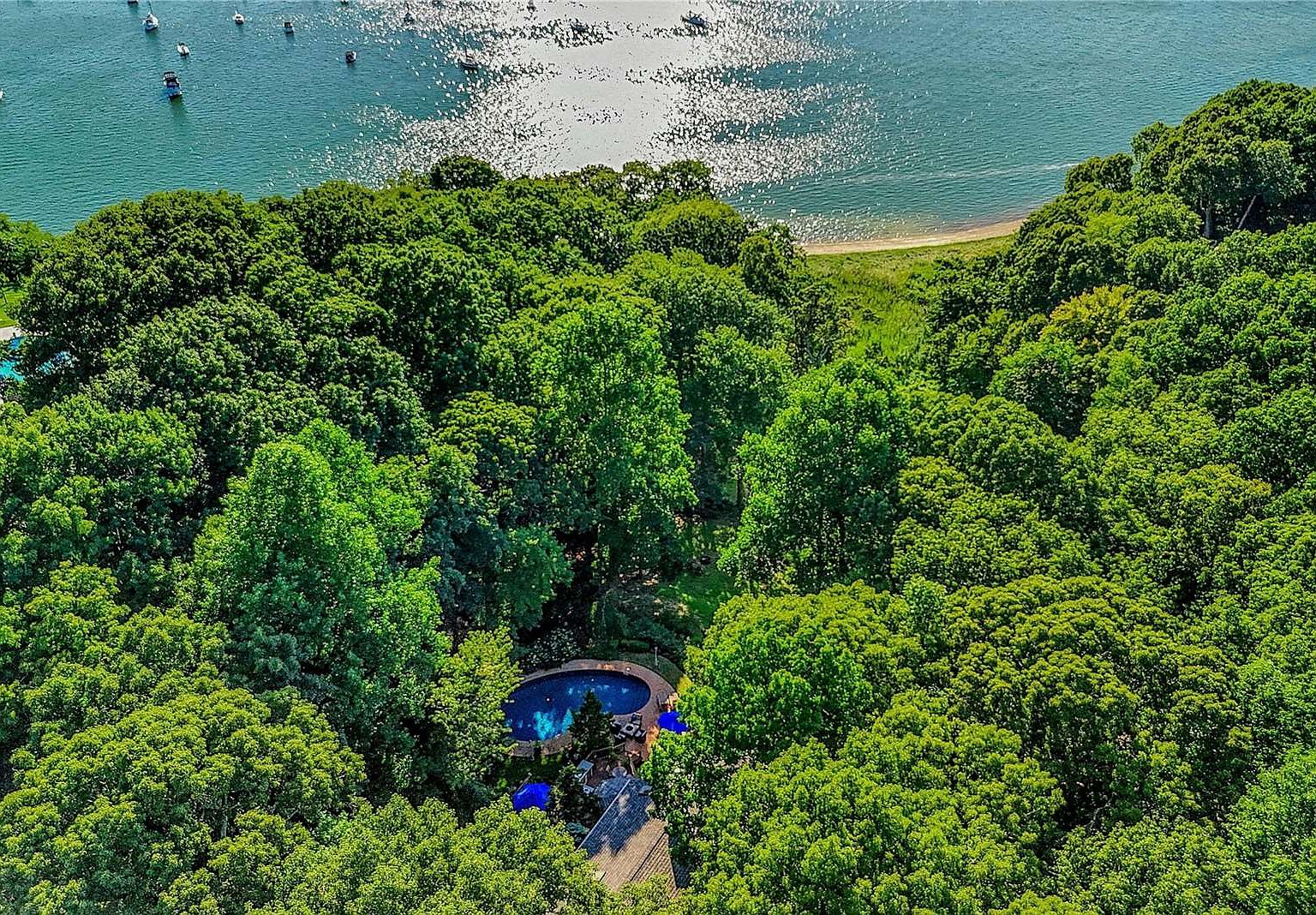 31 Beach Road, Port Jefferson, NY 11777 | MLS #3572845 | Zillow