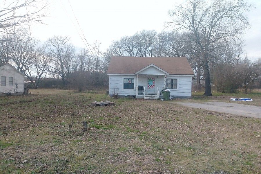 414 S Jefferson St, Ripley, TN 38063 | Zillow