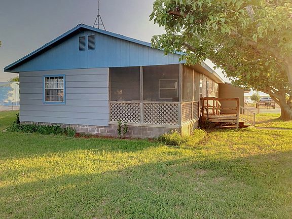 710 Alpine Ave, Wickett, TX 79788 | MLS #151316 | Zillow