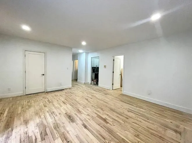 213 East 37th Street #4M in Murray Hill, Manhattan | StreetEasy