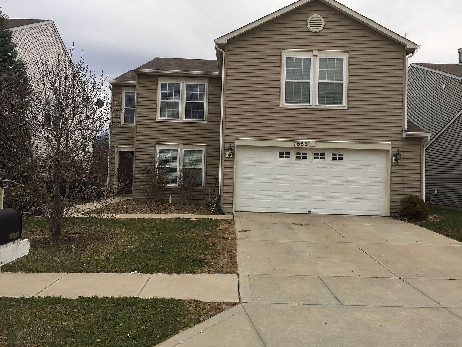 1652 Howell Dr, Indianapolis, IN 46231 | Zillow