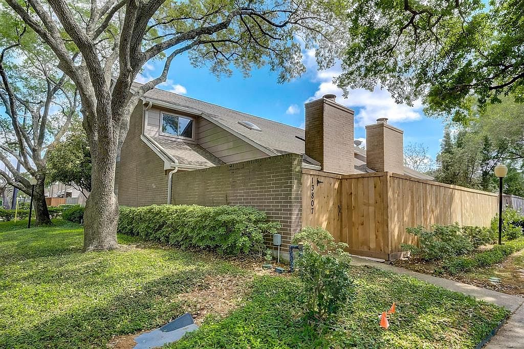 13807 Hollowgreen Dr, Houston, TX 77082 | Zillow
