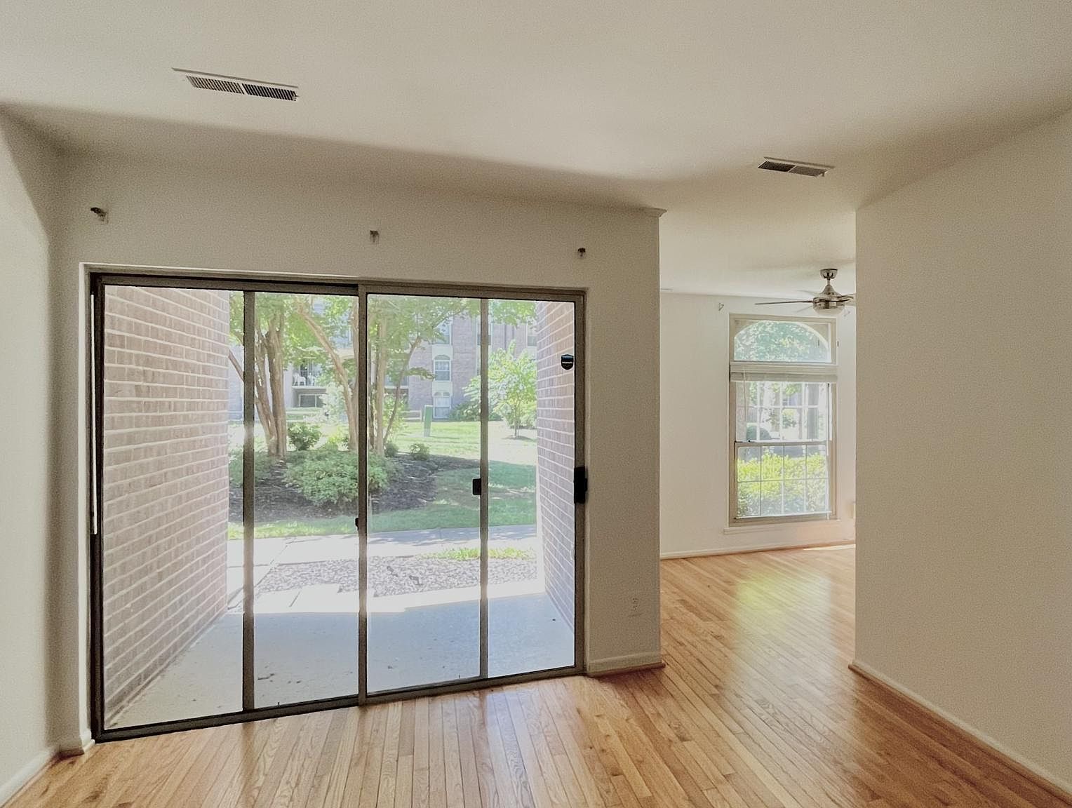 8304 Tobin Rd, Annandale, VA 22003 | Zillow