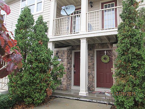 614 Lydia Ln #1, Pontiac, MI 48341 | Zillow