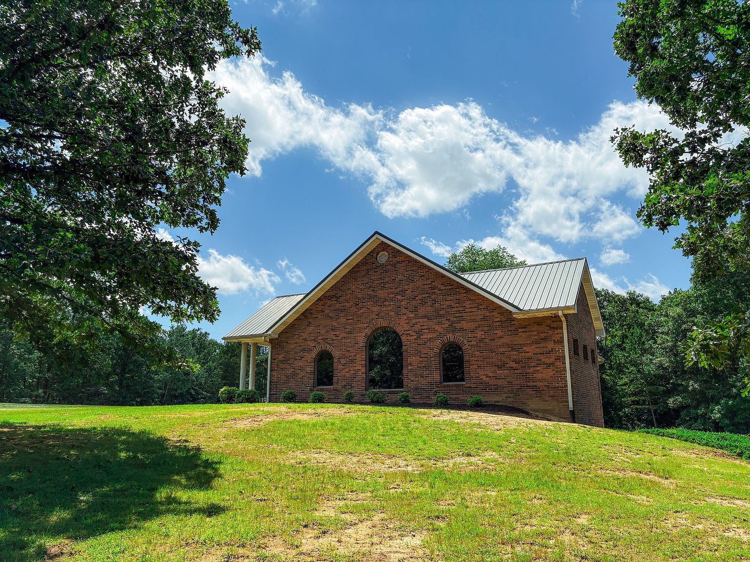 110 Hankins Rd, Hohenwald, TN 38462 | MLS #2888087 | Zillow