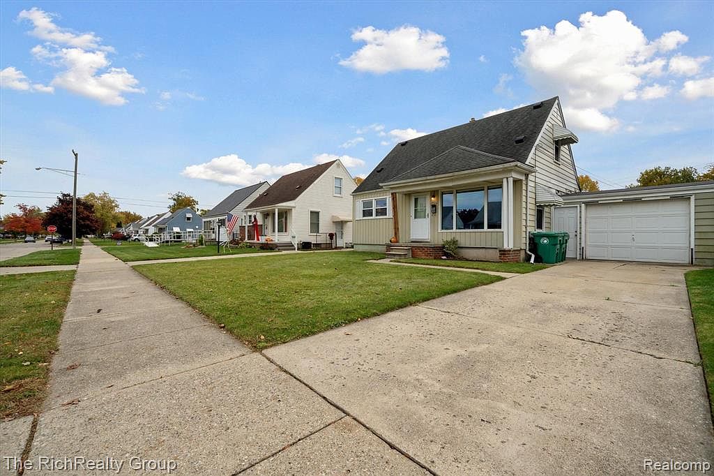 28629 James St, Garden City, MI 48135 | MLS #20230089070 | Zillow