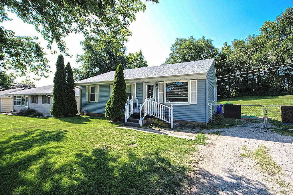2401 E Wood St, Decatur, IL 62521 | Zillow