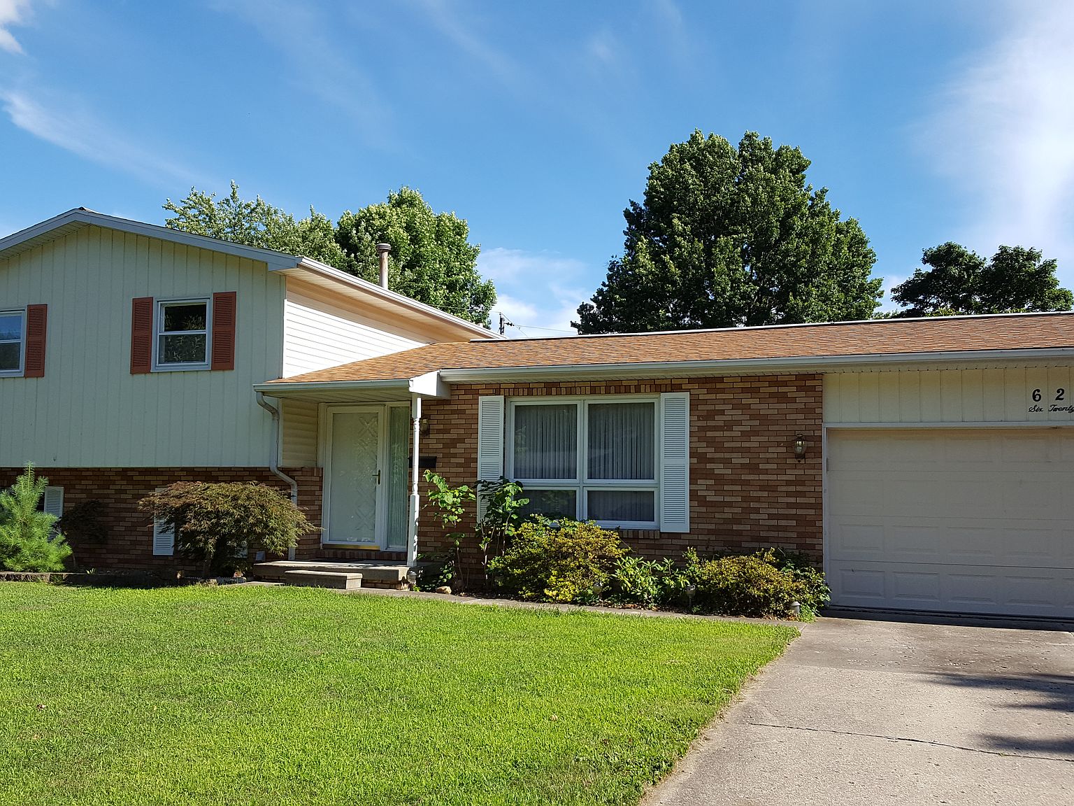 625 Crestline Dr, Decatur, IL 62526 | Zillow