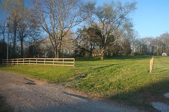 2734 Lanton Schoolhouse Rd, Spring Hill, TN 37174 | MLS #2820768 | Zillow
