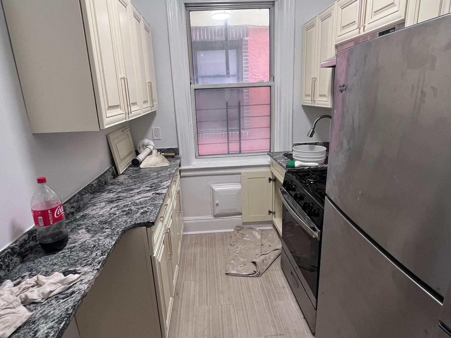 34 1st St #1F, Yonkers, NY 10704 | Zillow